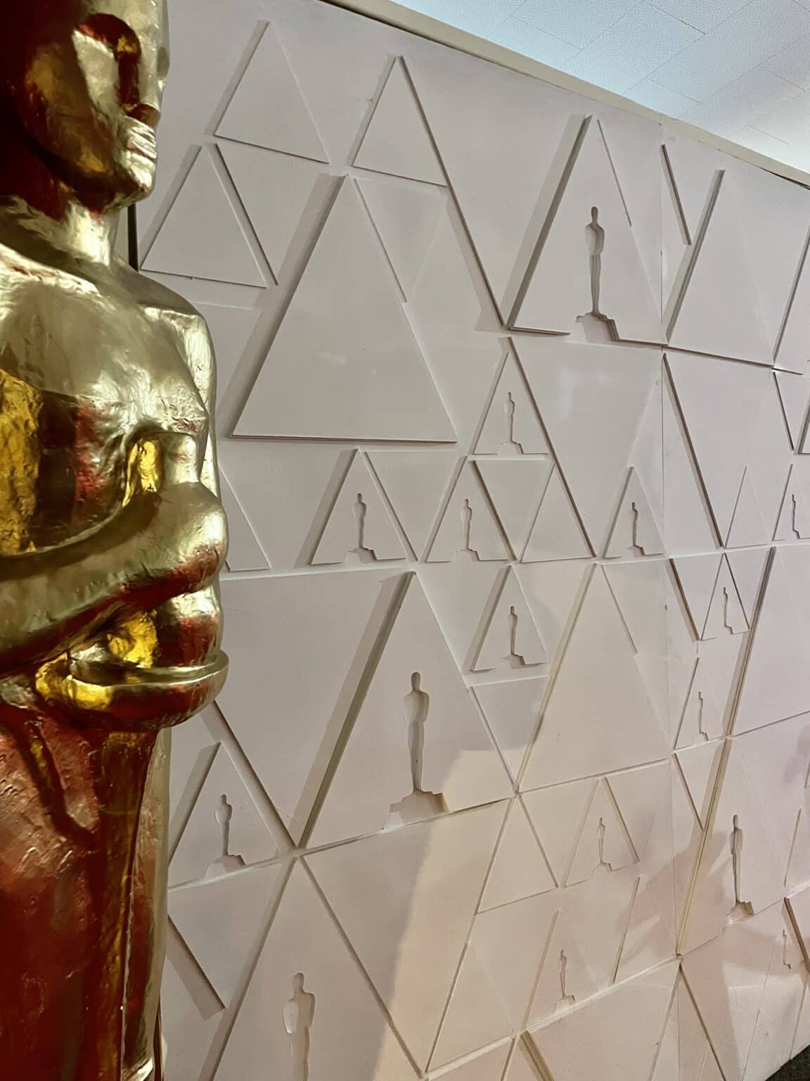 Night at the Oscars / Academy Awards Theme Decor – PartyCrate